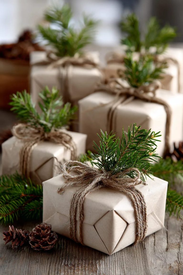 31 Stunning Natural Christmas Decor Inspirations for a Serene Holiday